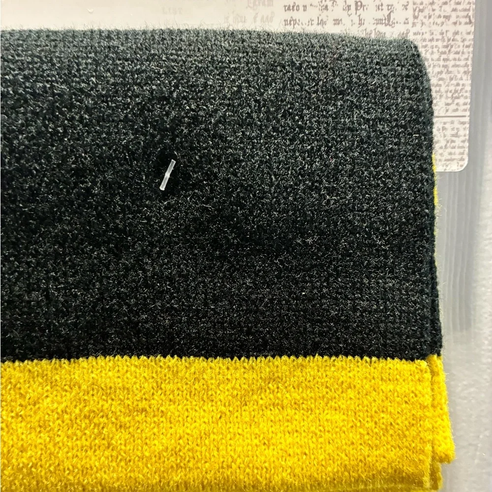 Disguise | Costumes | Harry Potter Hufflepuff Scarf Costume Accessory ...